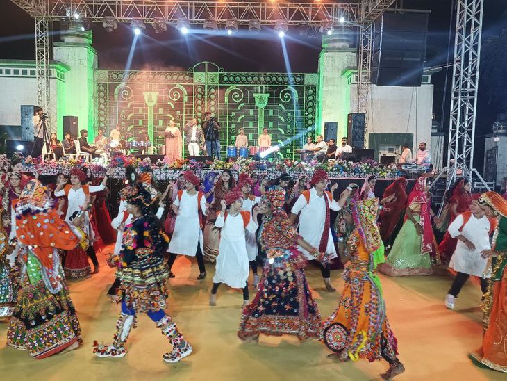 In the Navratri festival organized by the Morbi District Rajput Samaj ...