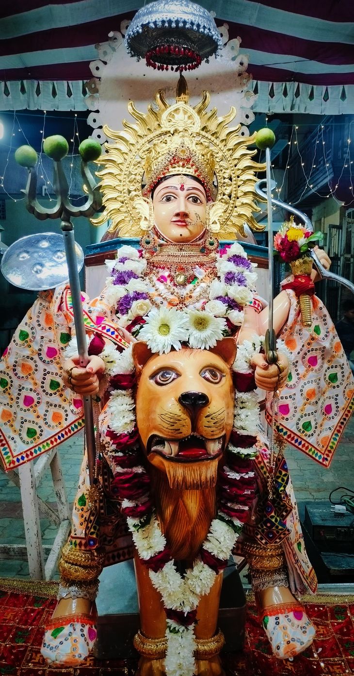 The 150-year-old tradition of the Rami Mali caste Navratri Mandal was ...
