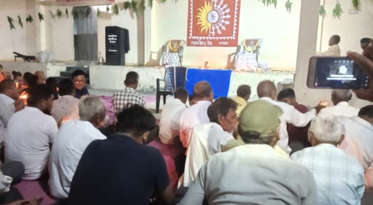 Celebrating Pandurang Shastri Athavale Dada's birthday in Deser | ઉજવણી ...