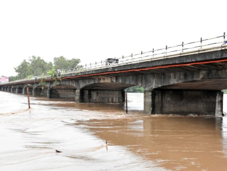 In the new plan, after the completion of the dam, intake wells ...