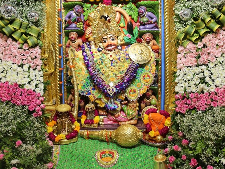 On the occasion of Dipotsav, divine decoration of wagha with zardoshi ...