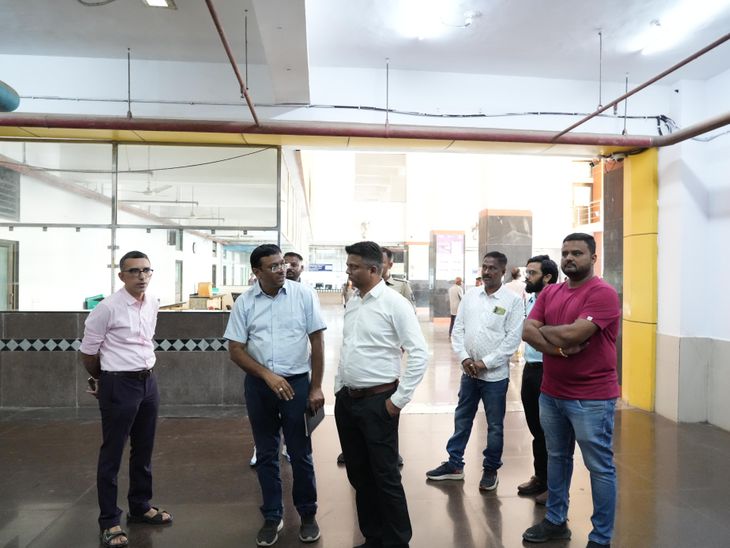 Valsad MP's clash with civil superintendent | વલસાડના સાંસદની સિવિલ ...