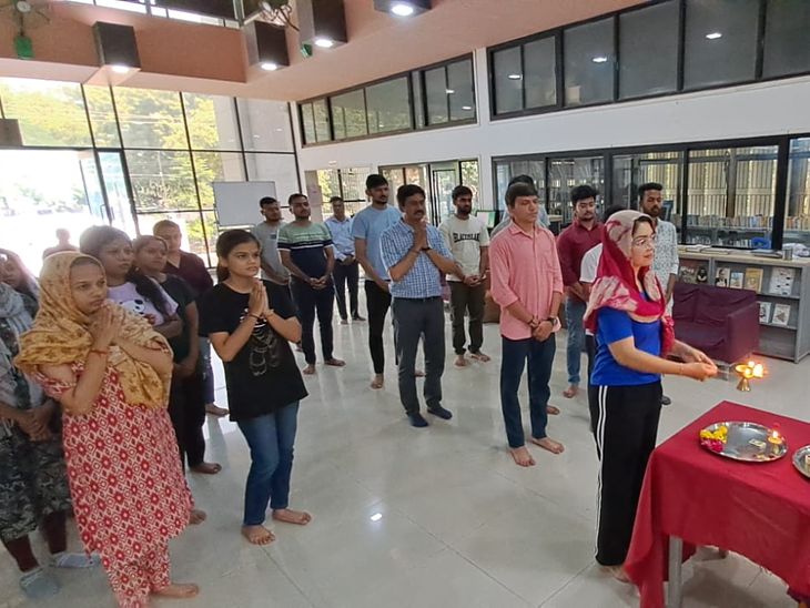 Bharuch's KJ Choksi Public Library celebrated Gnan Panchami, benefiting ...