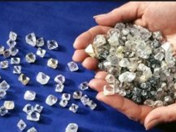 40.54 crore worth of smuggling caught at Surat airport in one year, of ...