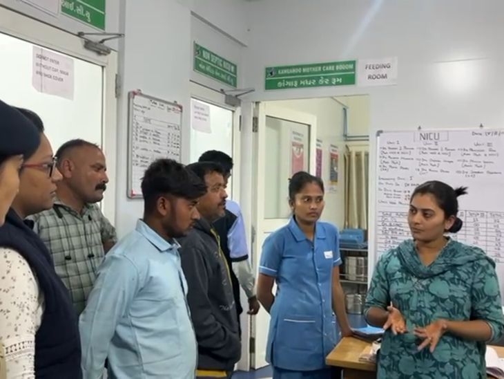 A pregnant woman suffered labor pains in a bus going from Bharuch to ...