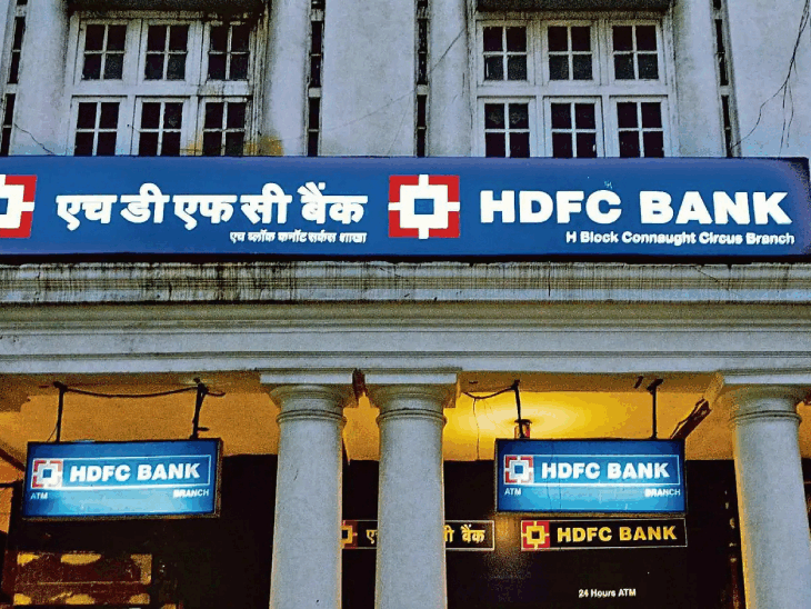 LIC's market cap increased in a week