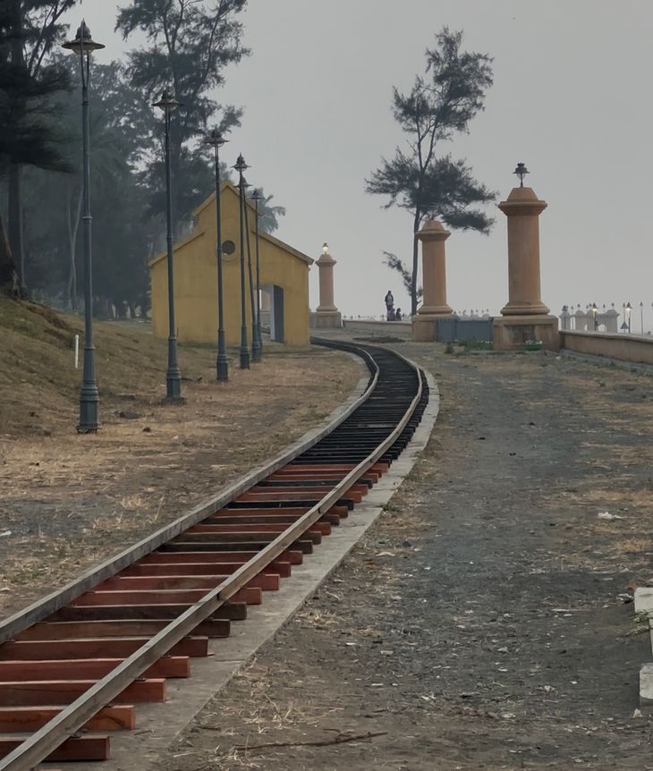 Toy train will run on Daman beach like Kankaria in Ahmedabad city