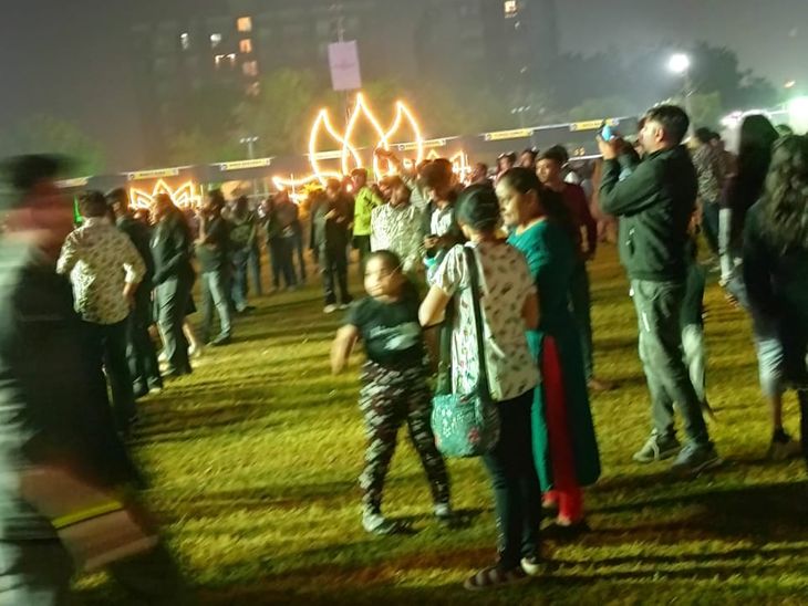 Thirty-first Night celebrated in Gandhinagar | ગાંધીનગરમાં થર્ટી ફર્સ્ટ ...