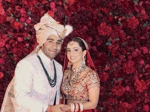 Kareena's look was eye-catching at Adar Jain's wedding