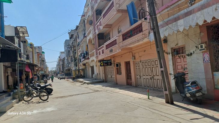 Railway engineers inspect the site in Sadhli and demand alternative ...