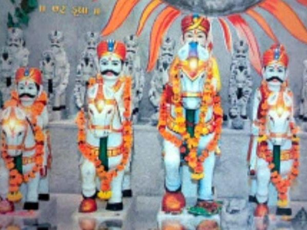 The story of the god Yaksha Bautera Dada of the Sanghar community ...