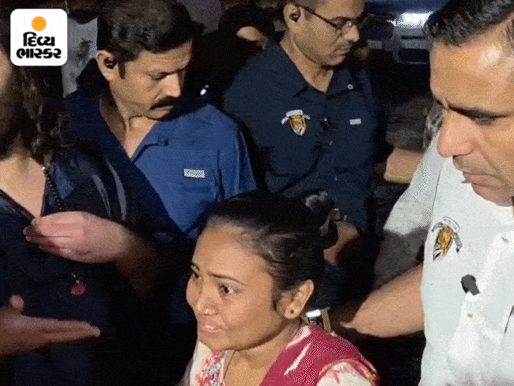 The girl burst into tears after meeting Anant Ambani.