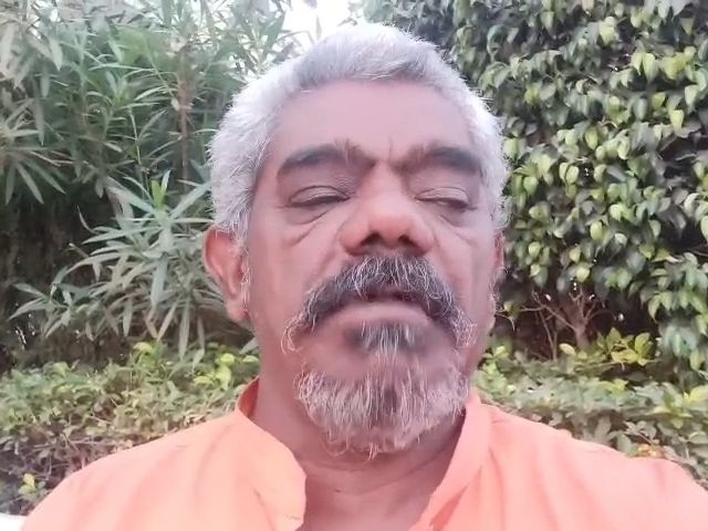 Sadanand Maharaj of Mangrol disappears after leaving a suicide note ...