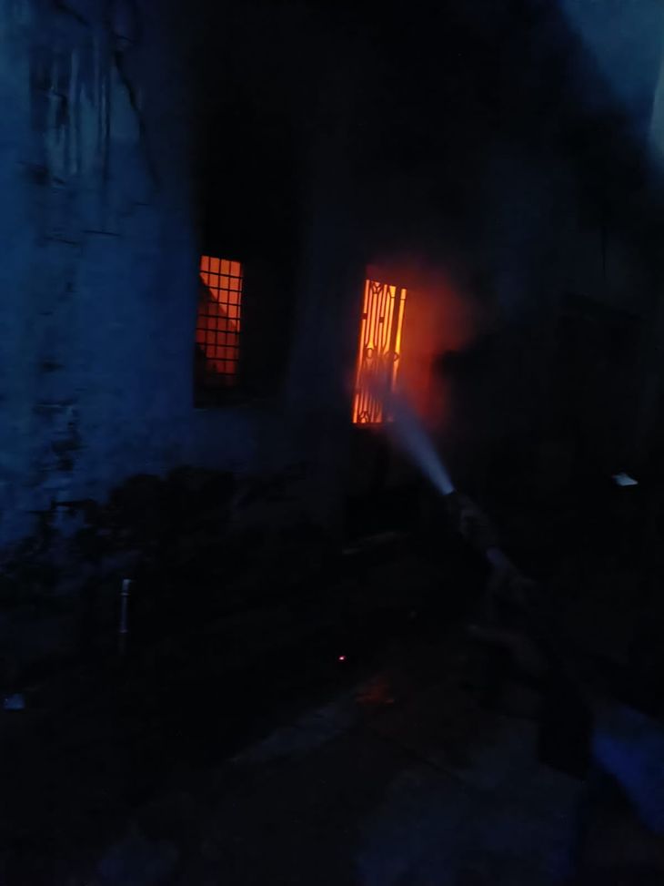 Fire incident at two places in Dholka city: House gutted in residential ...