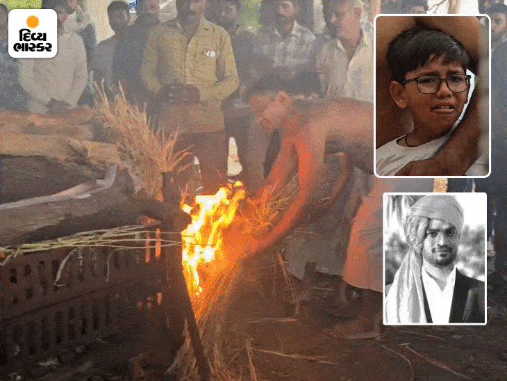 Family members accept the body of Amit Khunt