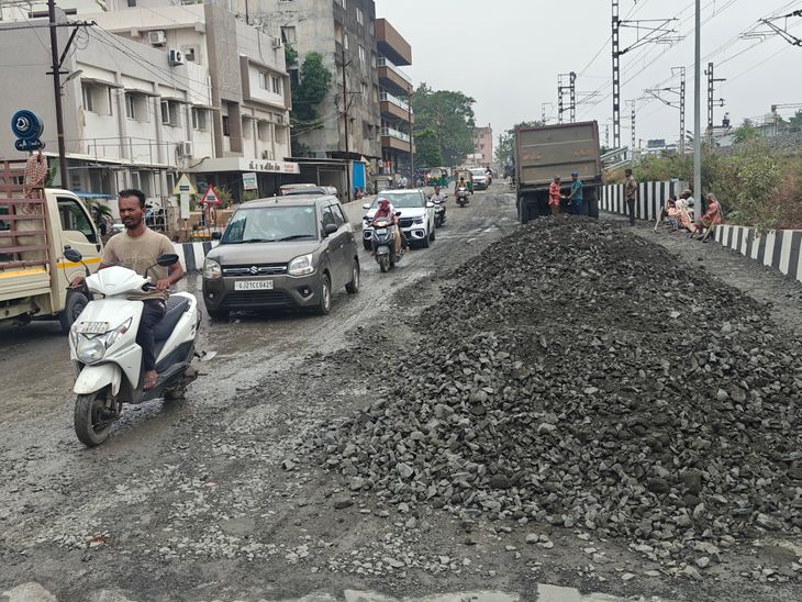 Navsari Railway Overbridge and Purana work begins in Garnala
