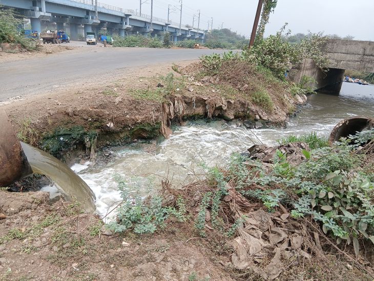 Even though the Suez Treatment Plant is operational in Navsari, more ...