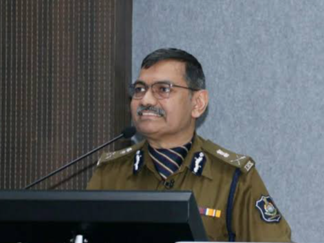 Vadodara Muharram Procession: Tazias Return Imamwada Night, Immersion ...