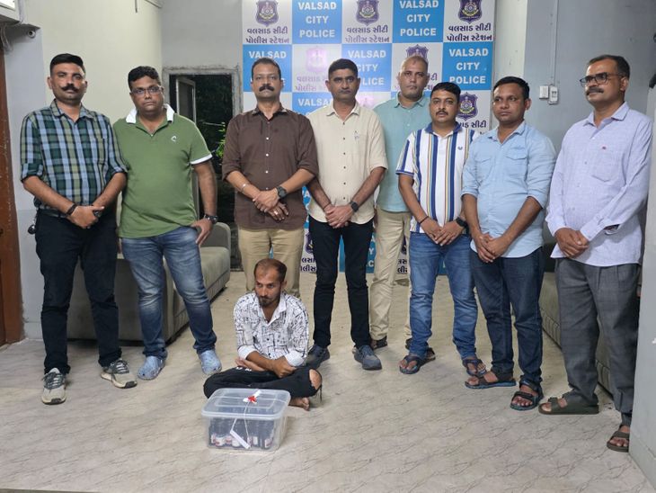 Youth caught with 35 bottles of codeine phosphate syrup on moped in ...