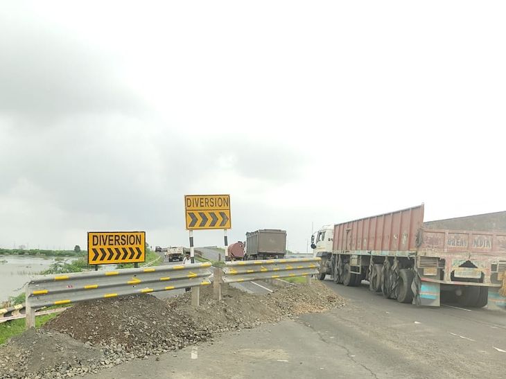 Bhogavo River Bridge Closed Bagodara Fedra