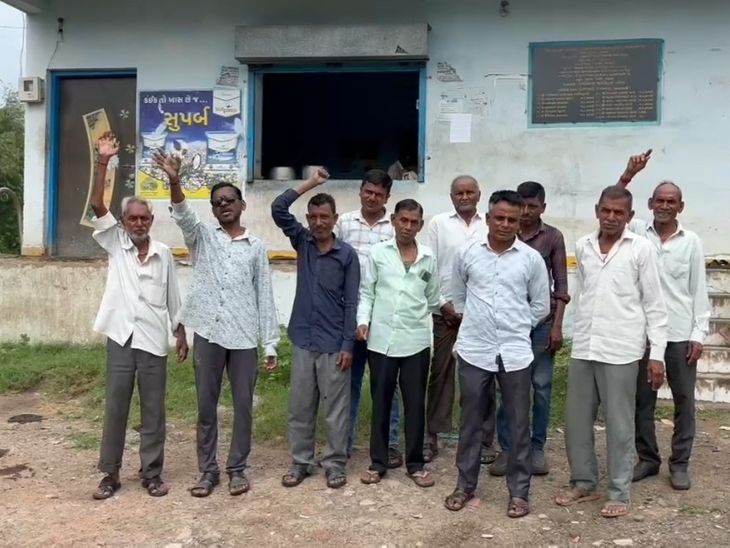 Vadodara Juna Samalaya Milk Producers Association Minister - President ...