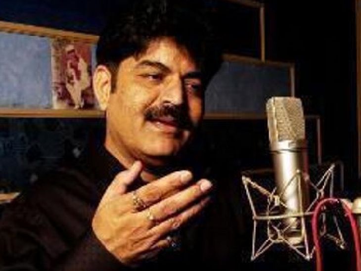 Voice Of Mukesh Singer Babla Mehta Passes Away On Mukesh Birthday; Sang ...