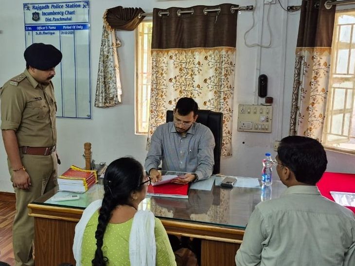 Panchmahal: District Collector visits Ghoghamba taluka | પંચમહાલ ...