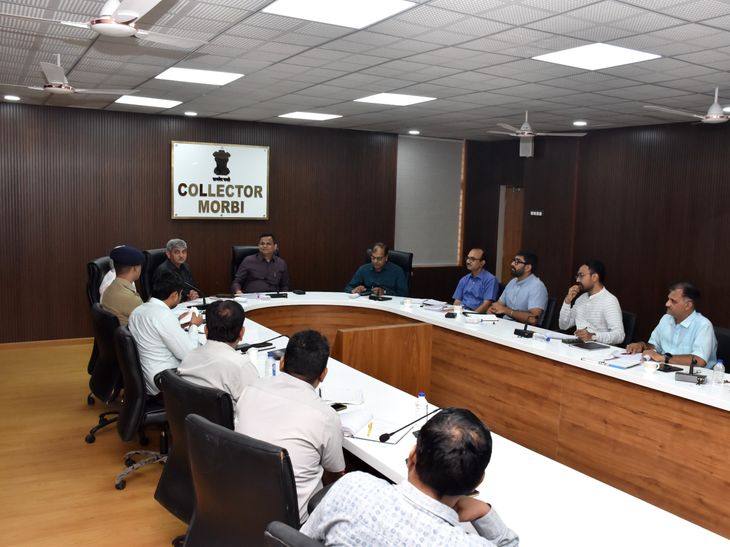 Morbi Independence Day Celebration Halvad Collector KB Jhaveri Meeting ...