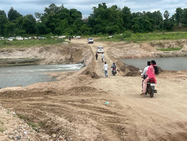 Public diversion resumed near Sihod Bridge in 4 days | ડાયવર્ઝન: સિહોદ ...