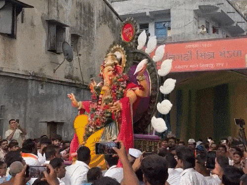 Visarjan Yatra will start from the same street where eggs were thrown ...