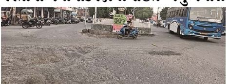 The road from the historical tower of Anjar to the bus station will be ...