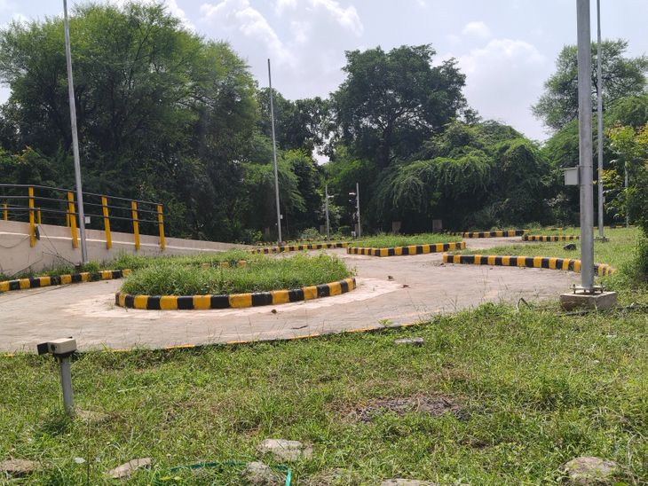 AI track upgrade work in full swing at Gandhinagar RTO
