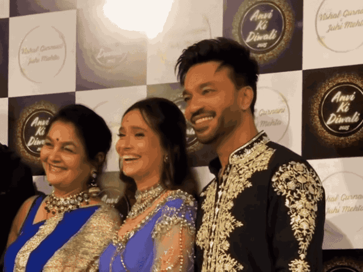 Bollywood Followed by TV Family Diwali Party Blast: Glamour, Dance, and ...