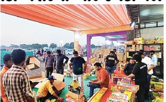 Crowds thronged the 102 stalls of Gandhidham Fireworks Market to buy ...