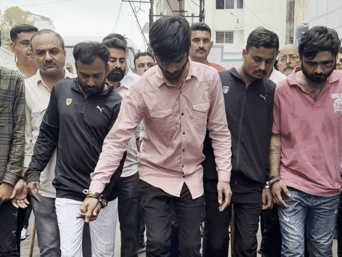 Reconstruction in indiscriminate firing case, Murgha gang members still ...