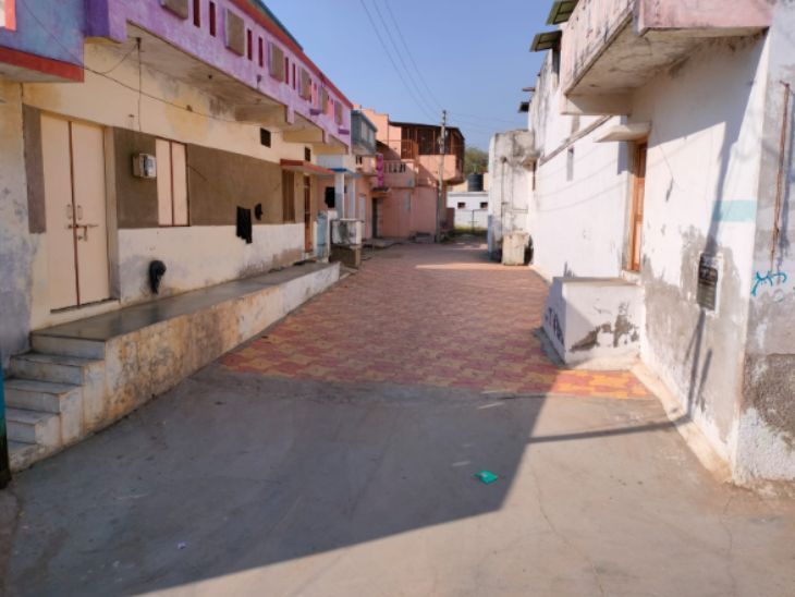 The difference between two districts - the story of a village, Deva ...