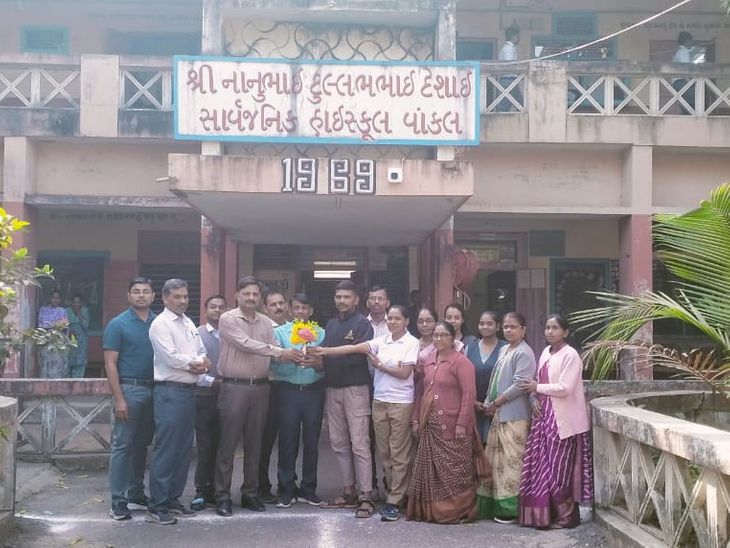 Army Man Nikhil Gamit Vankal High School Visit Honored Operation Sindoor Veteran | આર્મીમેન ...