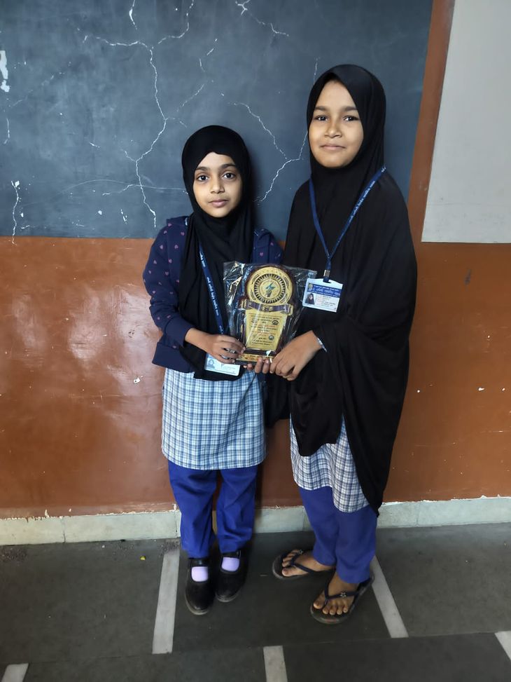 Nani Naroli Welfare Primary School won first place in the taluka level ...