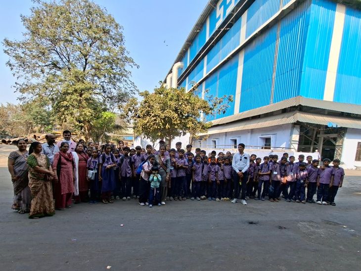 Pariya School Students Visit Sayan Sugar Factory; Learn Sugar ...