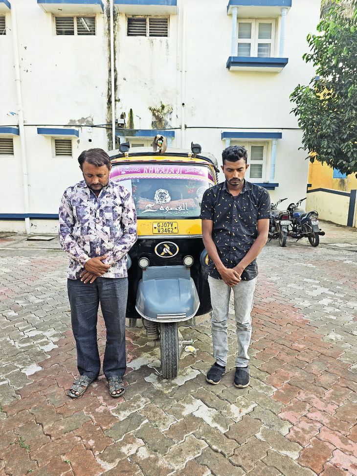 Two people arrested for illegally smuggling beef in Gir Somnath | ધરપકડ ...