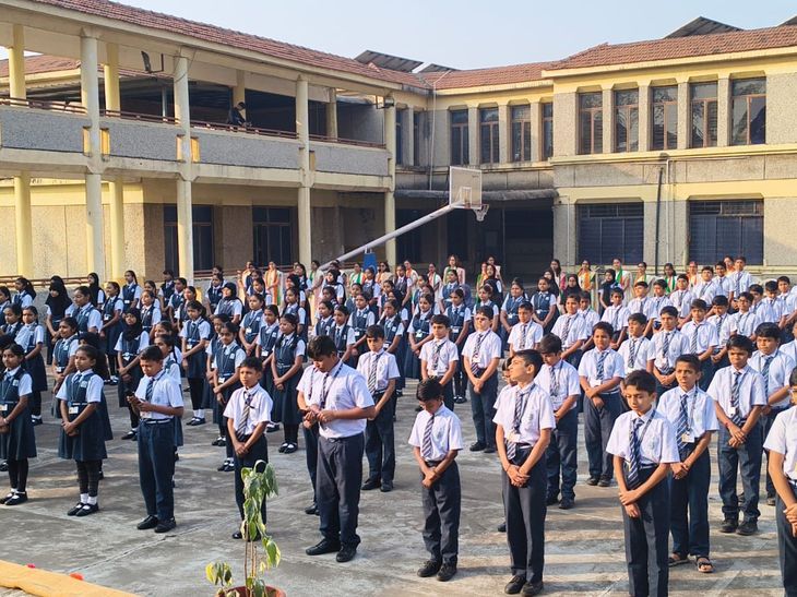Mangrol Academy Students Performed Patriotic Songs Surya Namaskar ...