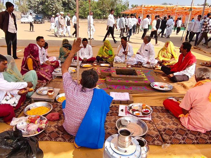 Mudetha Mandir Havan: Nakalang Bhagwan & Nagnneshwari Mataji Darshan