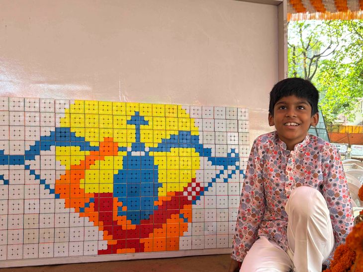 Vadodara Artist Creates Ram Replica with 286 Rubiks Cubes