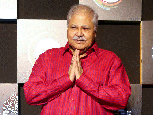 Sarabhai Vs Sarabhai Cast Perform Pind Daan For Late Satish Shah In Gaya