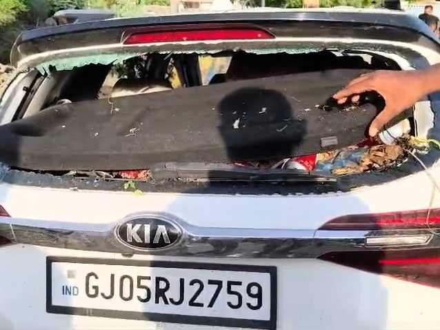 Mavsari Police Bust Liquor Supply With Fake Number Plate | Vav Tharad