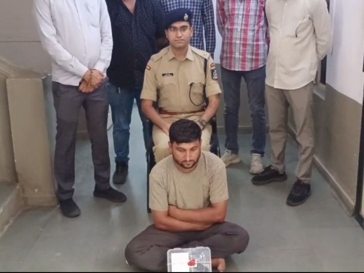 Surendranagar Police Seize Desi Pistol; Rs 40K Valued | Crime Bust
