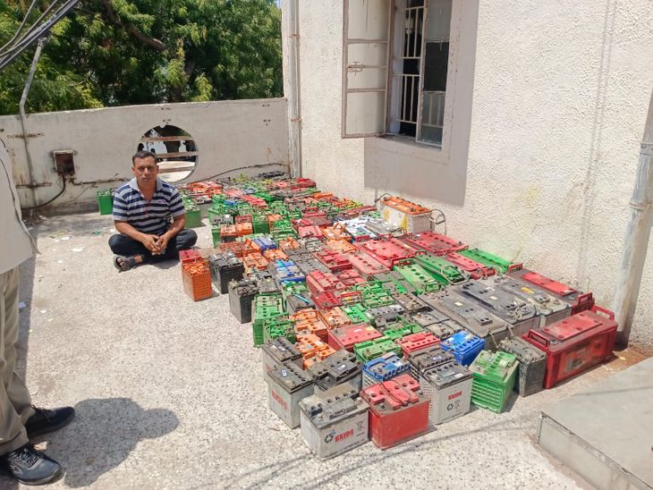 Surendranagar Police Seize 154 Batteries Worth ₹2.37 Lakh