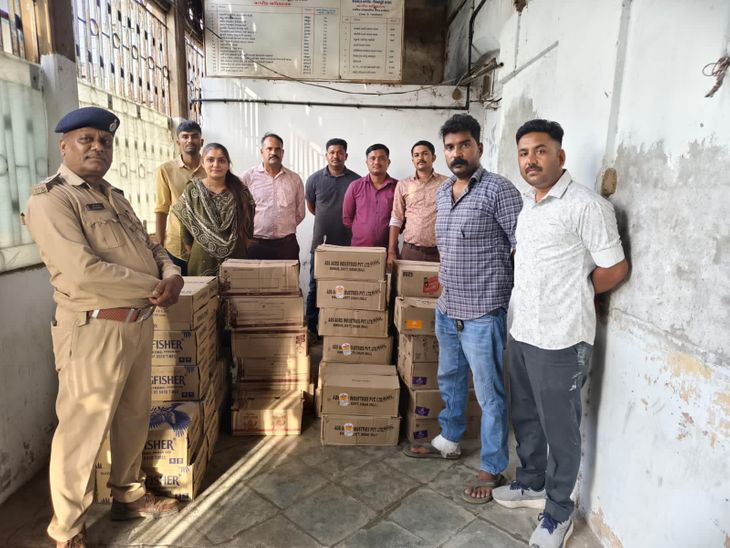 Visnagar Liquor Bust: Foreign Liquor Worth ₹2.58 Lakh Seized ...