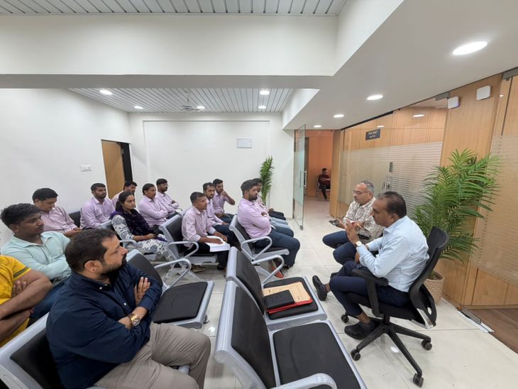 Efforts have been started to ensure that no ward of Vapi Municipal ...
