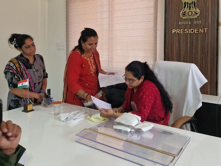Visnagar Corporator Complaint; Kansa NA Water-Cleaning Issues